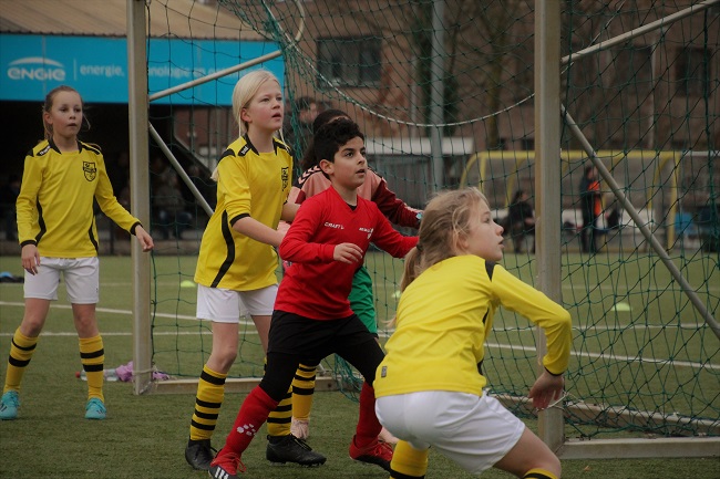 SV Zwolle JO10-4 speelt haar laatste wedstrijd van 2019 op eigen bodem | SV Zwolle