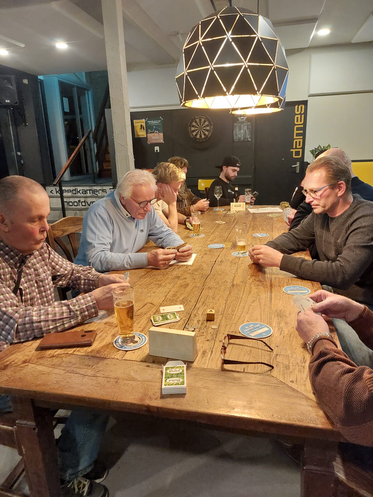 Gert Jansen winnaar Kerstklaverjassen | SV Zwolle